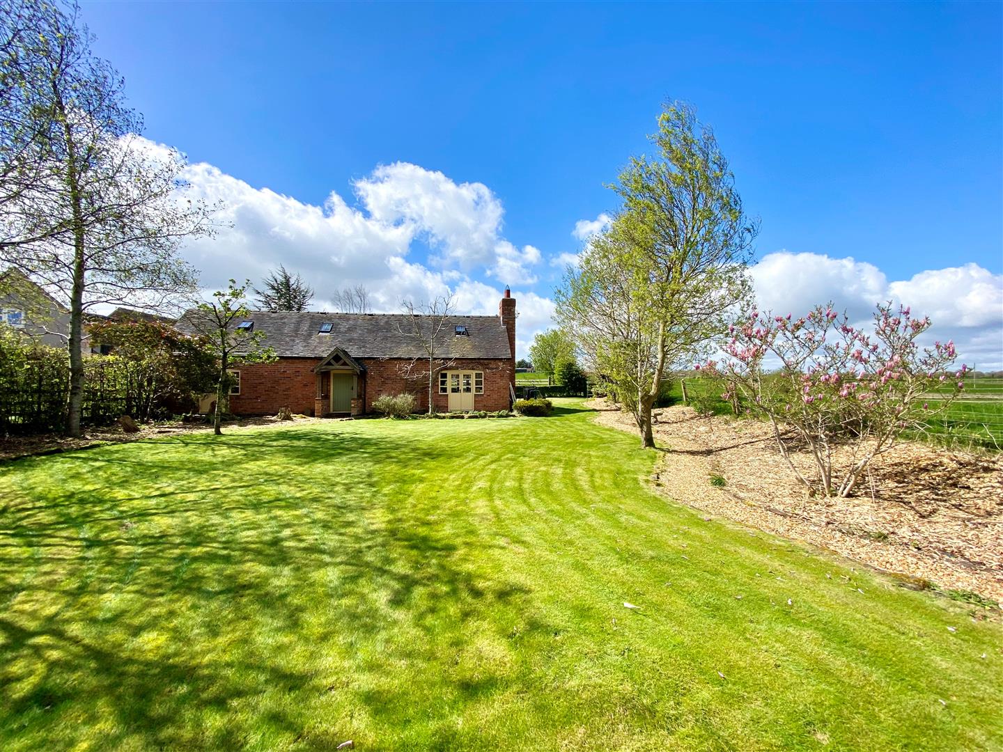 The Old Coach House, Market Drayton, TF9 4HJ | Estate Agents & Auctioneers